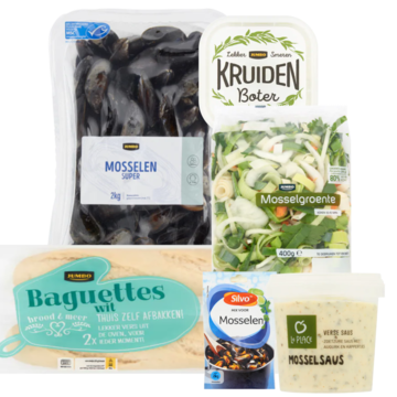 Mosselen met Mosselgroente, Mosselsaus, Stokbrood en Kruidenboter ...